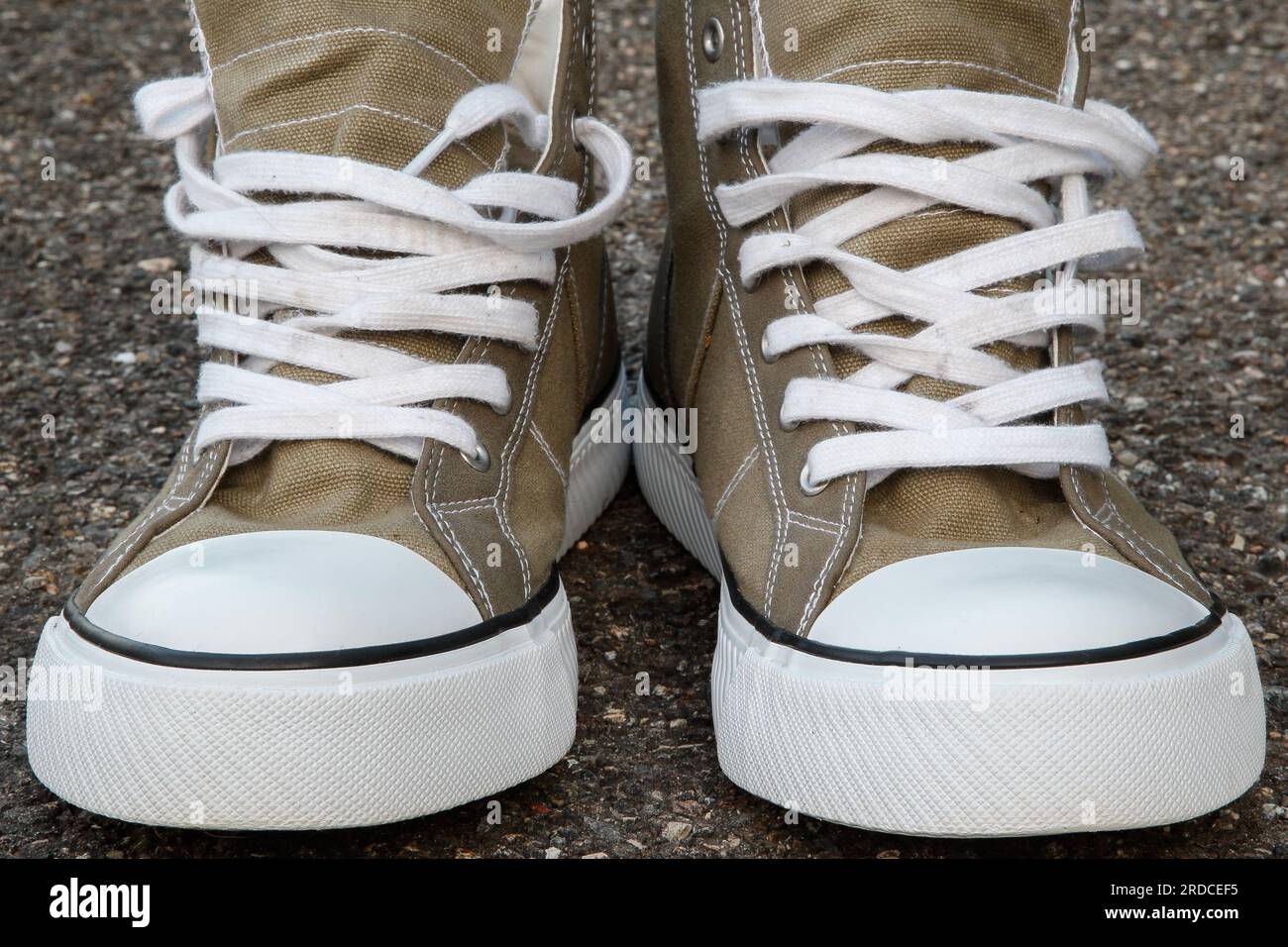 Timeless trendsetter, sneakers with the distinctive white rubber cap ...