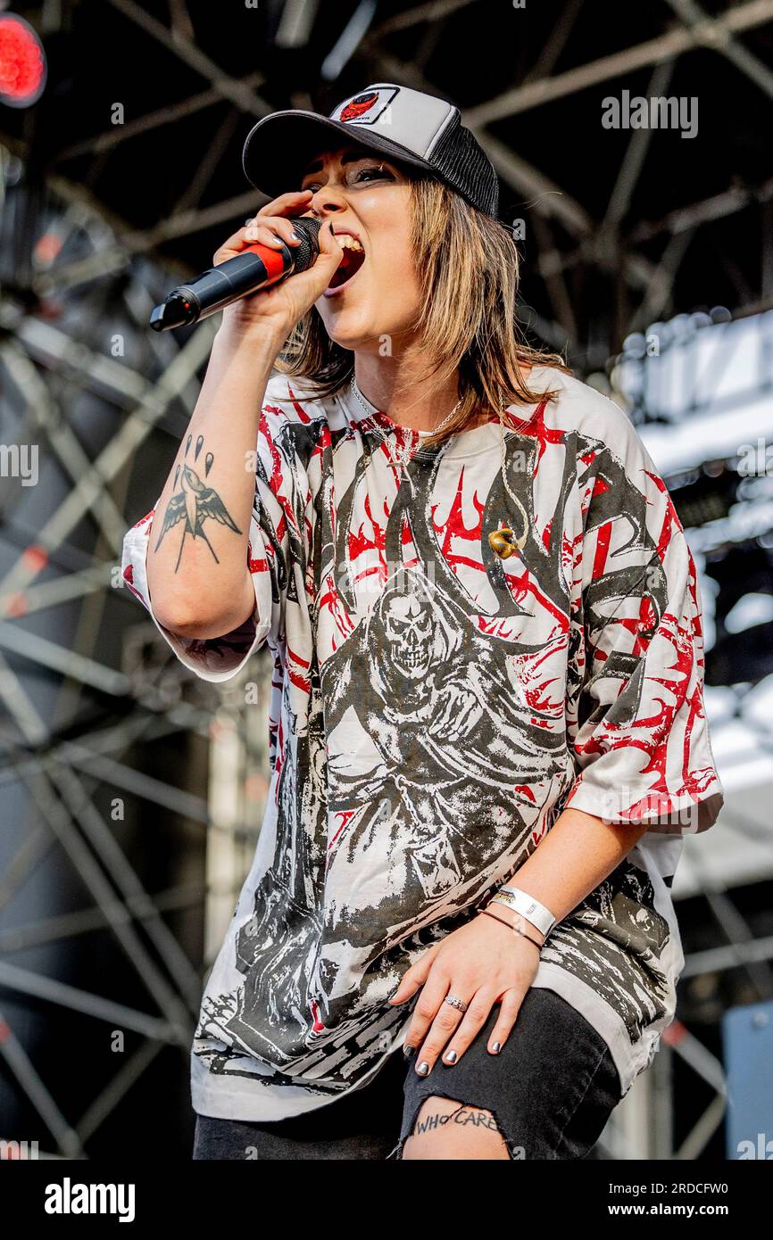 Stand atlantic slam dunk festival hi-res stock photography and images ...