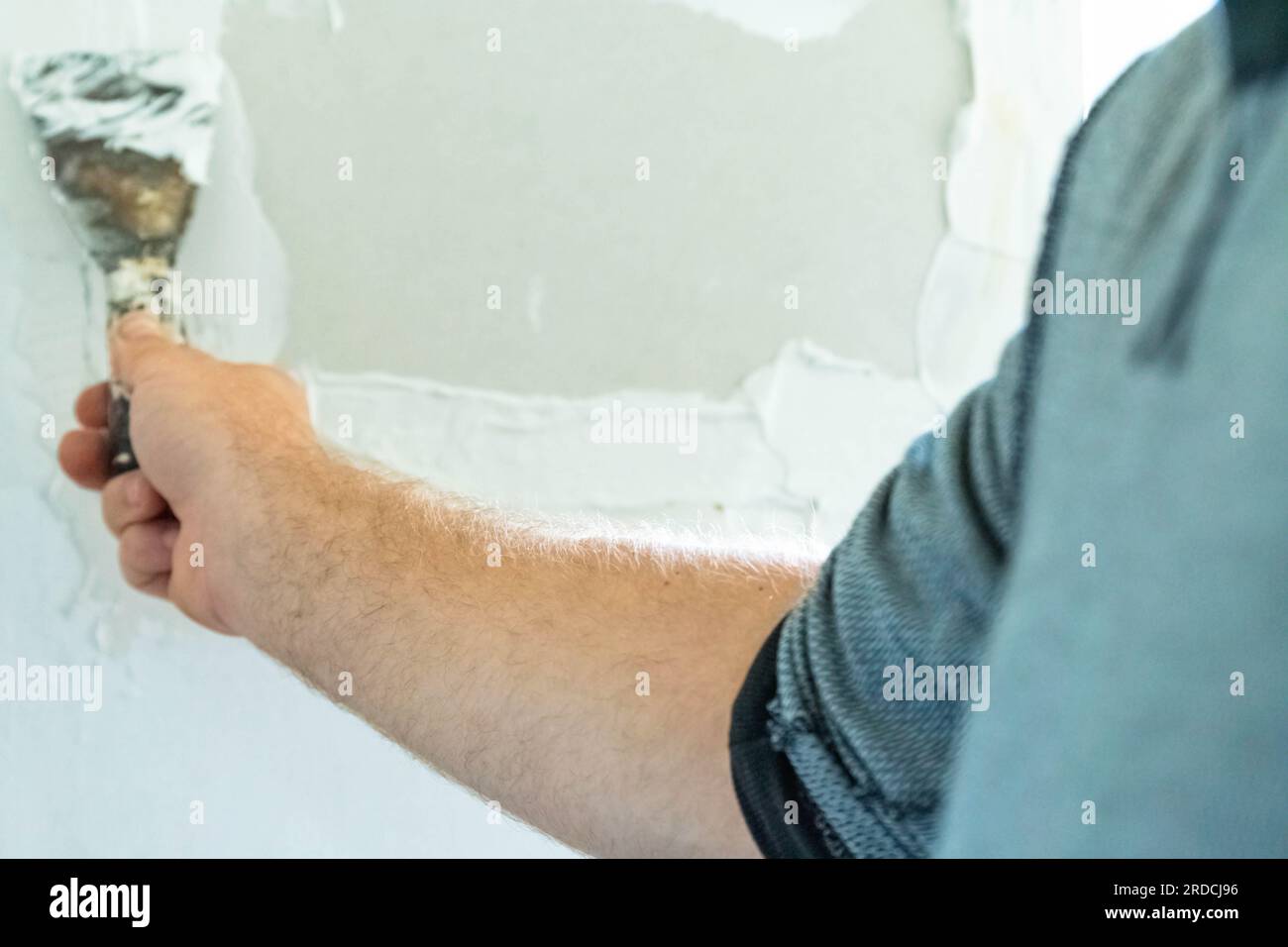 Home renovation new wall plaster interior work Stock Photo - Alamy