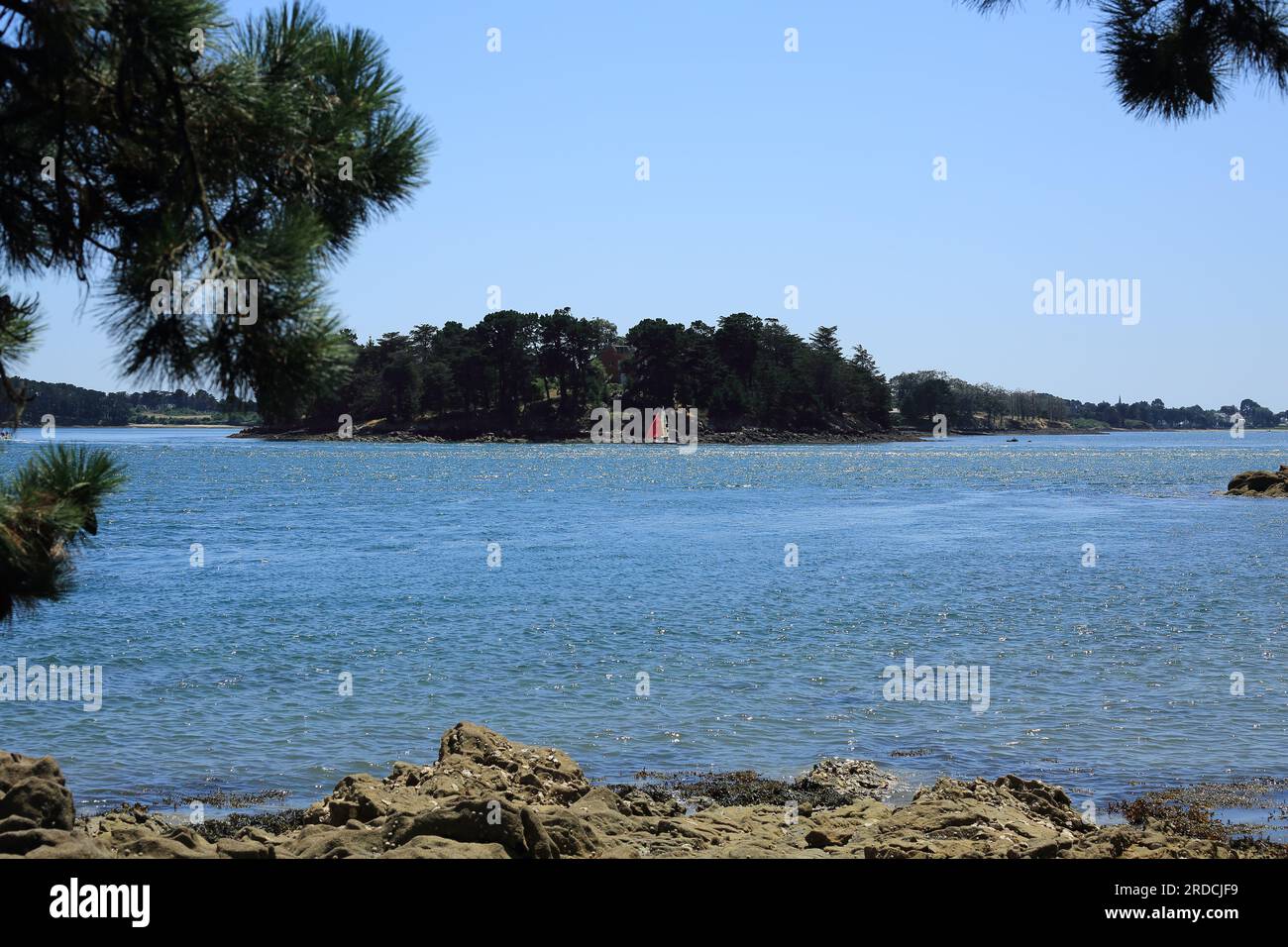 View of Ile de la Jument and Courant de la Jument in the Golfe du ...