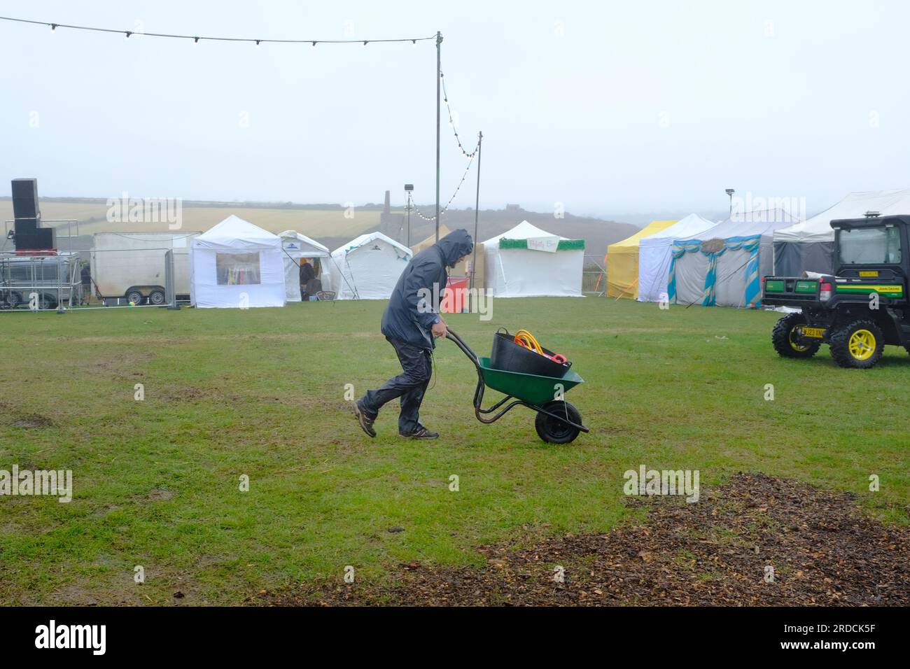 Festival field empty hi-res stock photography and images - Alamy