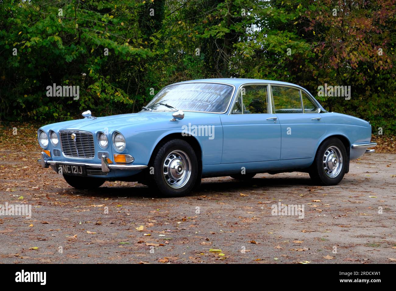 1970 Jaguar XJ6 classic British luxury car Stock Photo - Alamy