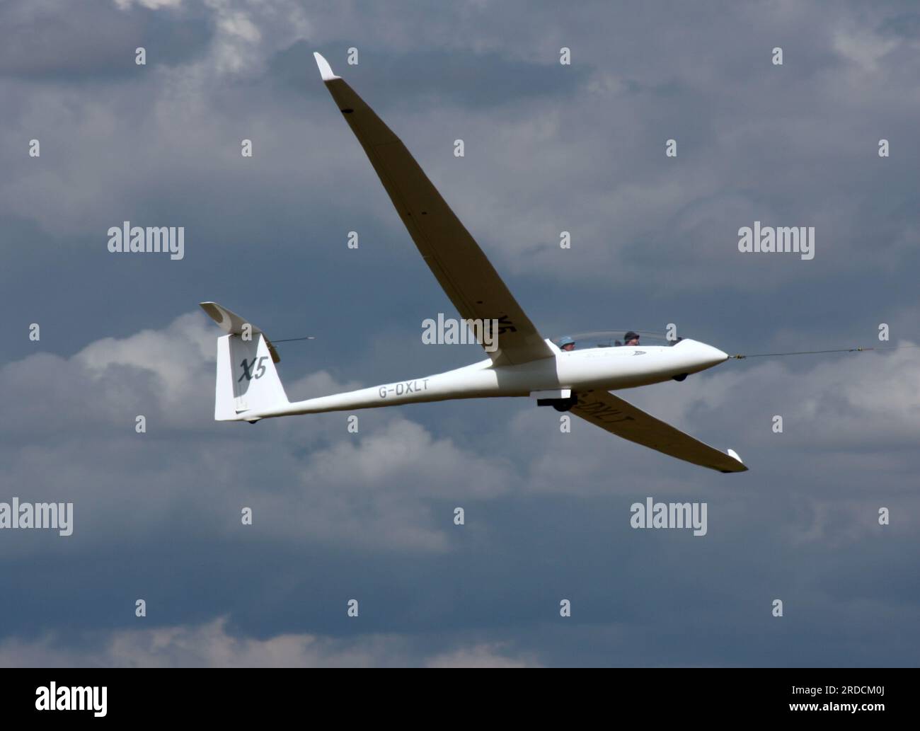 A Schempp-Hirth Duo Discus T glider departing a private airfield in ...