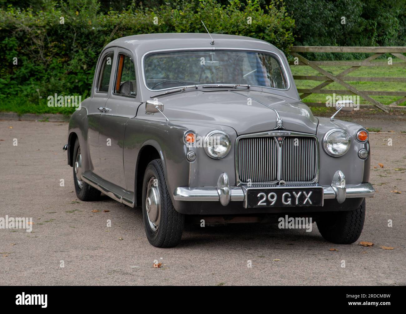 1964 Rover P4, classic British luxury saloon Stock Photo - Alamy