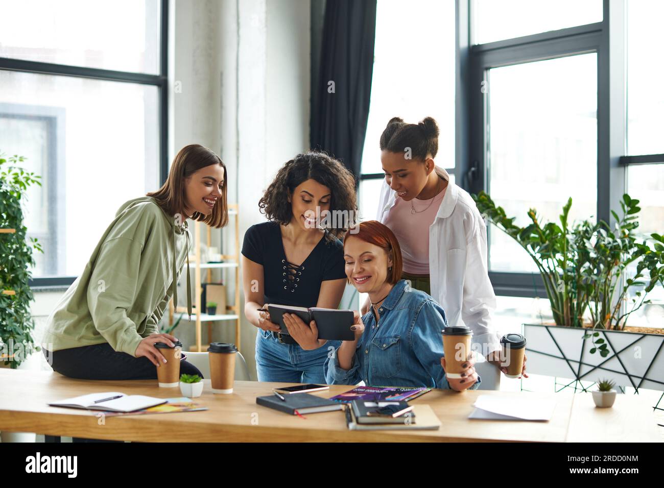 Women interest hi-res stock photography and images - Alamy