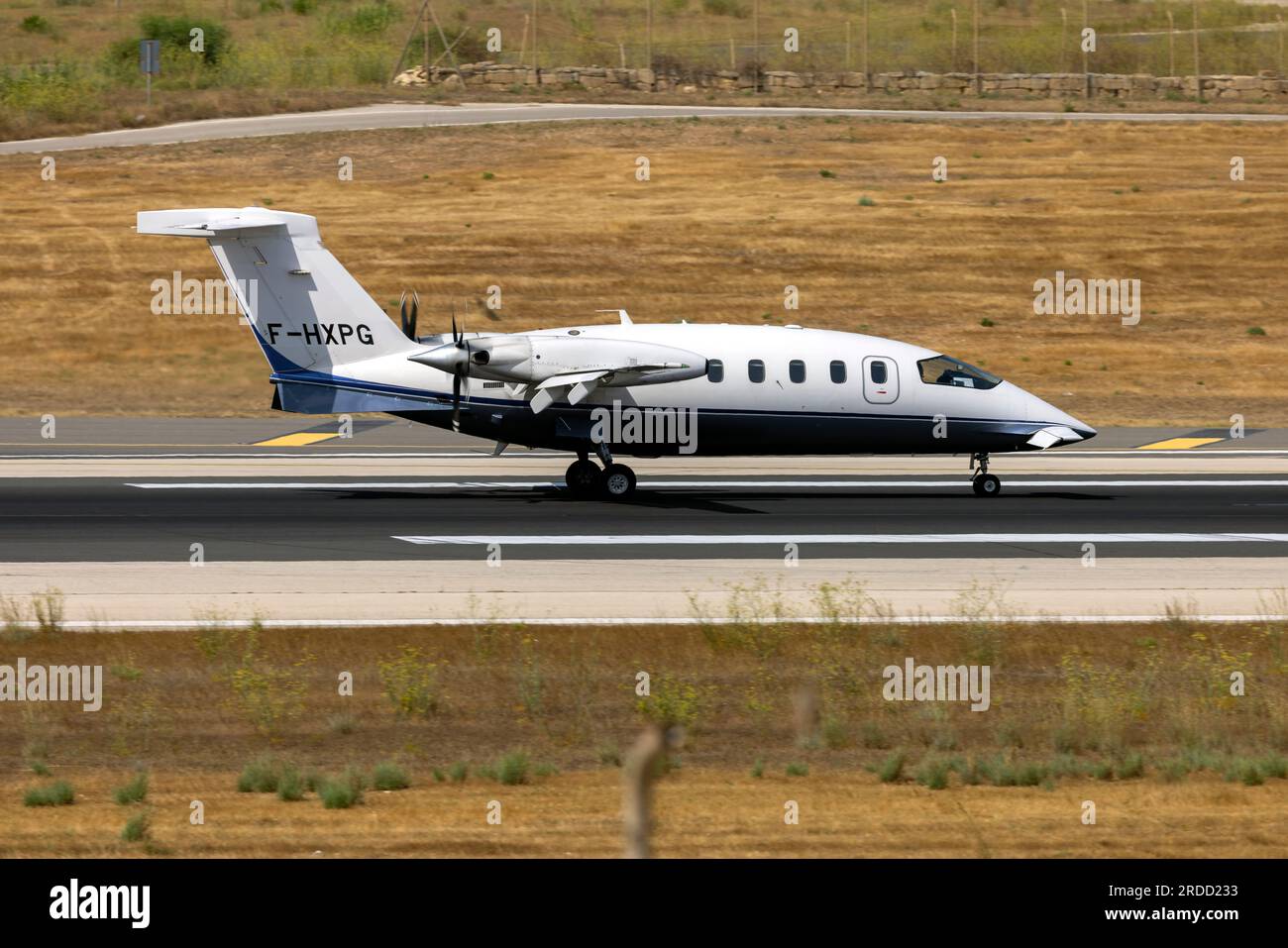 Piaggio p 180 avanti ii hi-res stock photography and images - Alamy
