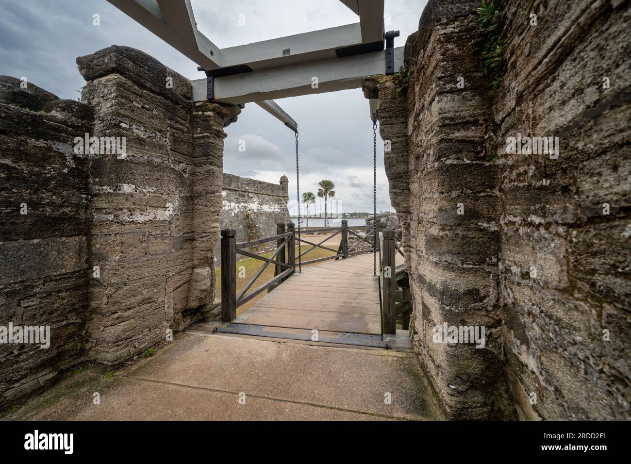 Drawbridge entrance to the Castillo de San Marcos National Monument in ...
