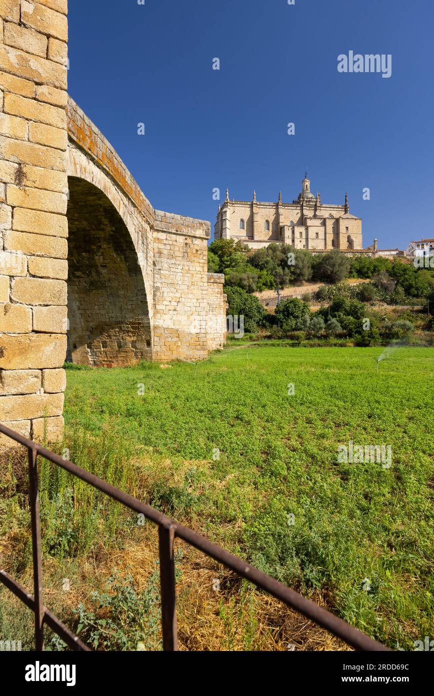 Roman Bridge and Cathedral, Coria, Caceres province, Extremadura, Spain ...