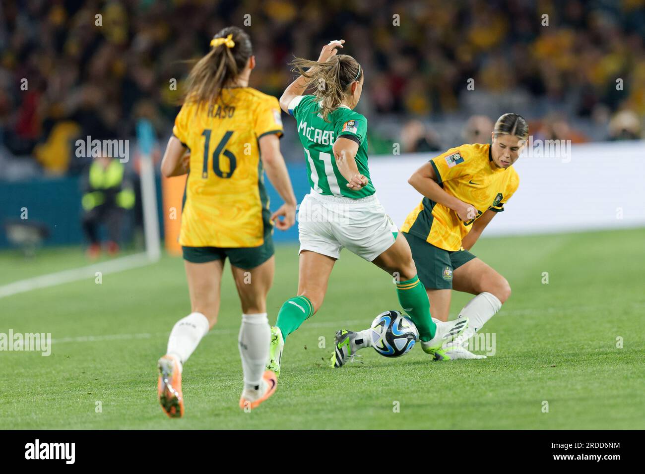 Football kyra cooney cross hi-res stock photography and images - Alamy