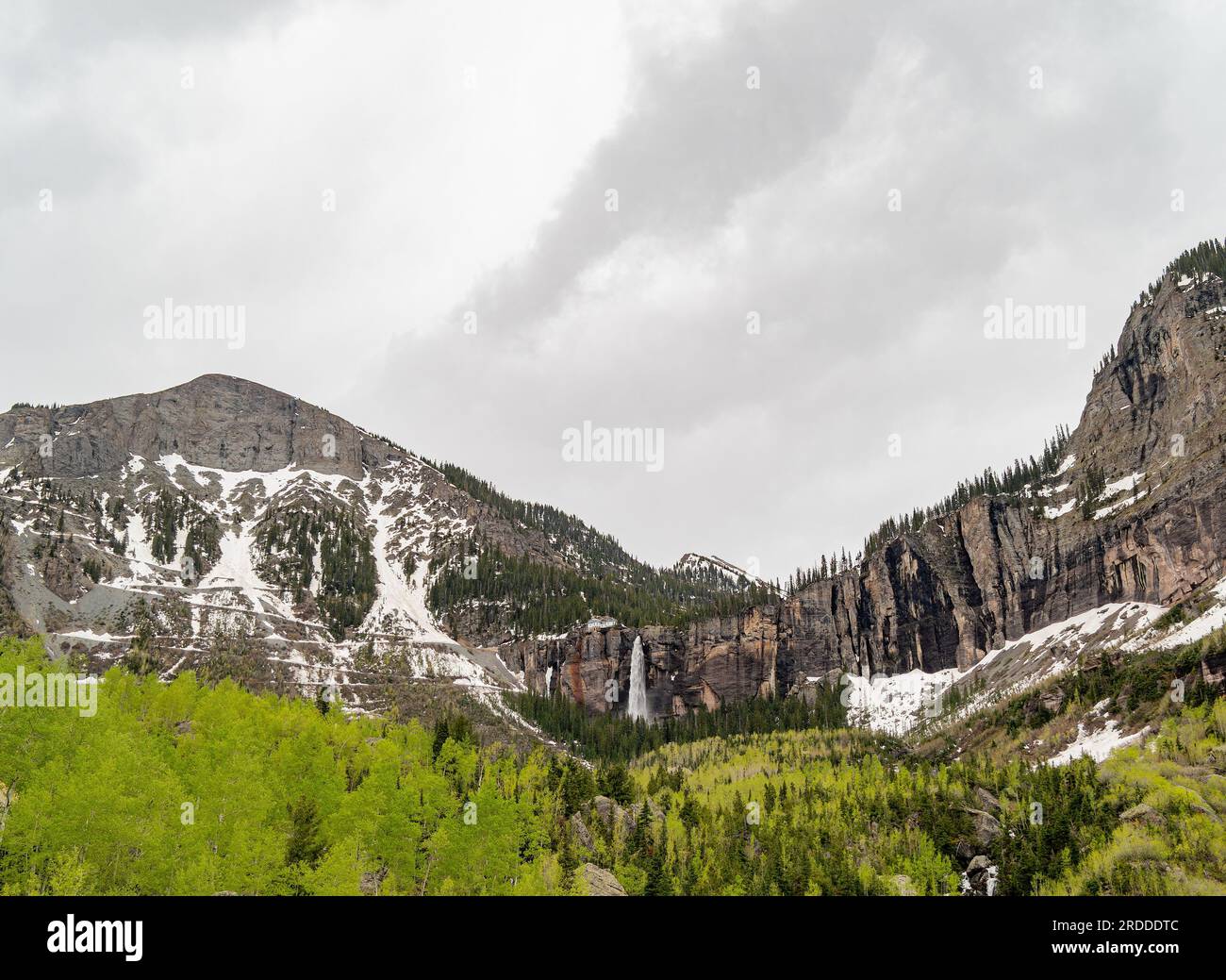 Cloudy veil hi-res stock photography and images - Alamy