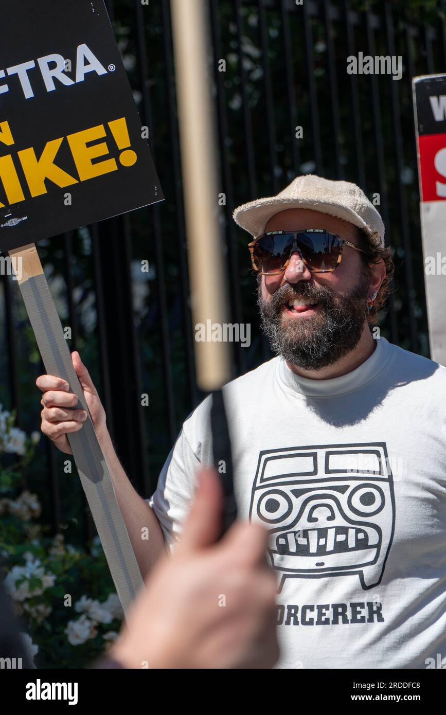 West Hollywood, USA. 20th July, 2023. Brett Gelman joins the picket ...