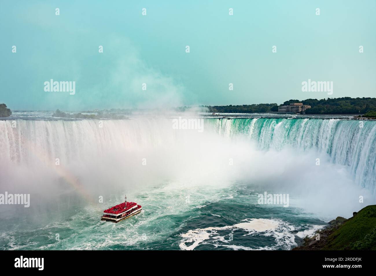 Niagara falls with the hornblower by City cruises Stock Photo - Alamy