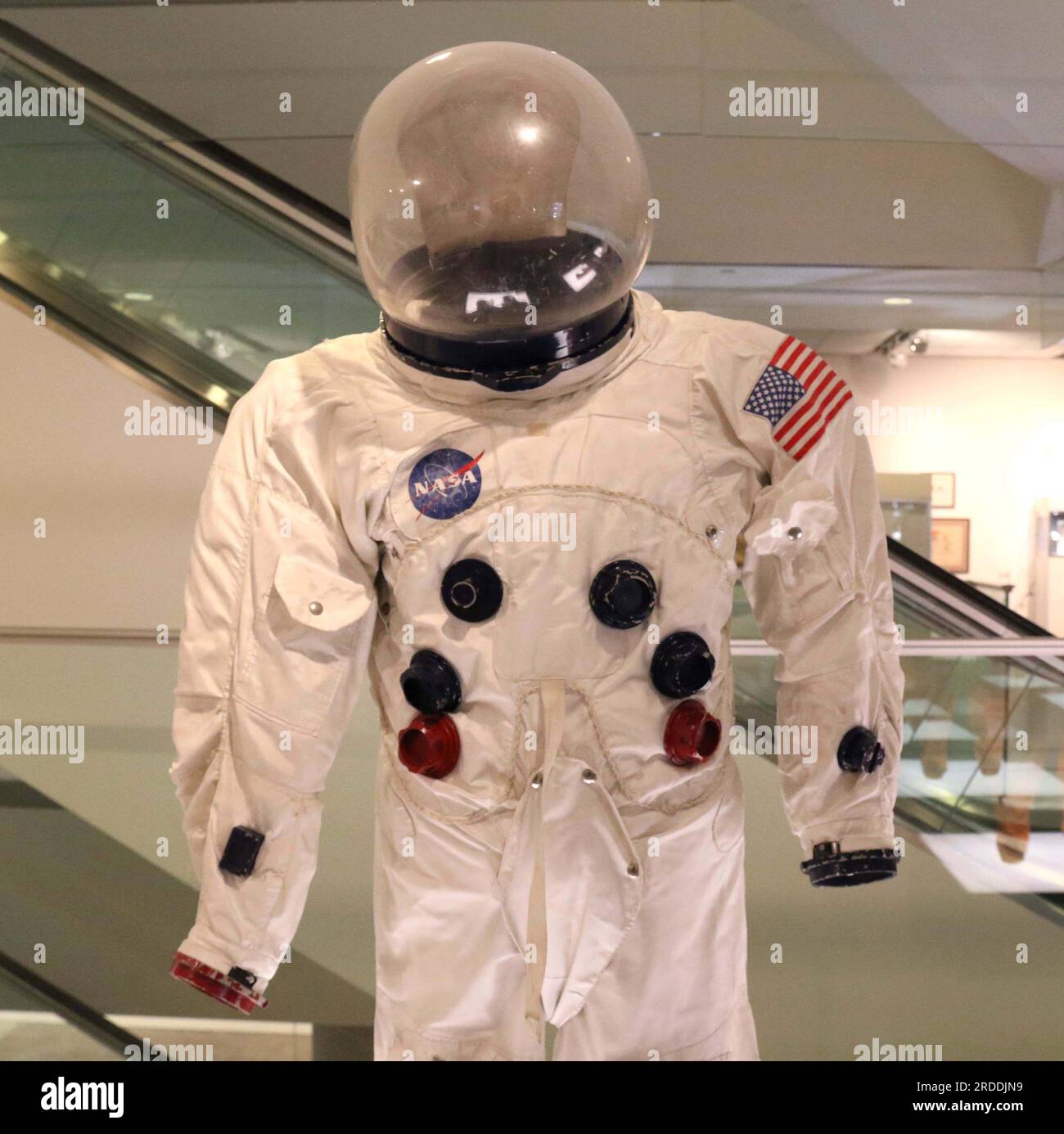 Space Suit Apollo 20