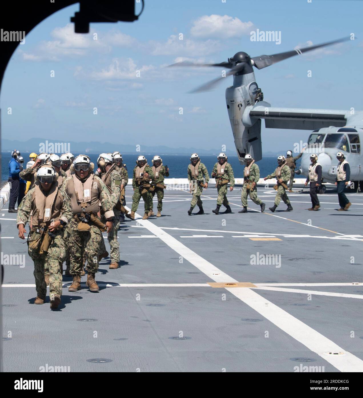 Colombia marines hi-res stock photography and images - Alamy