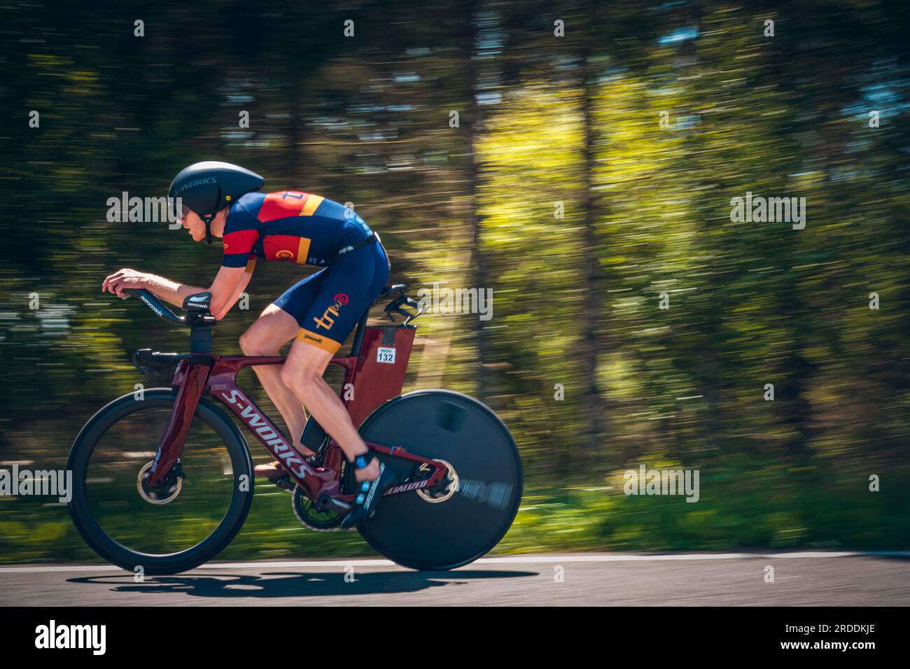 Francois Bodic participating in the Ironman of Vitoria-Gasteiz 2023 ...