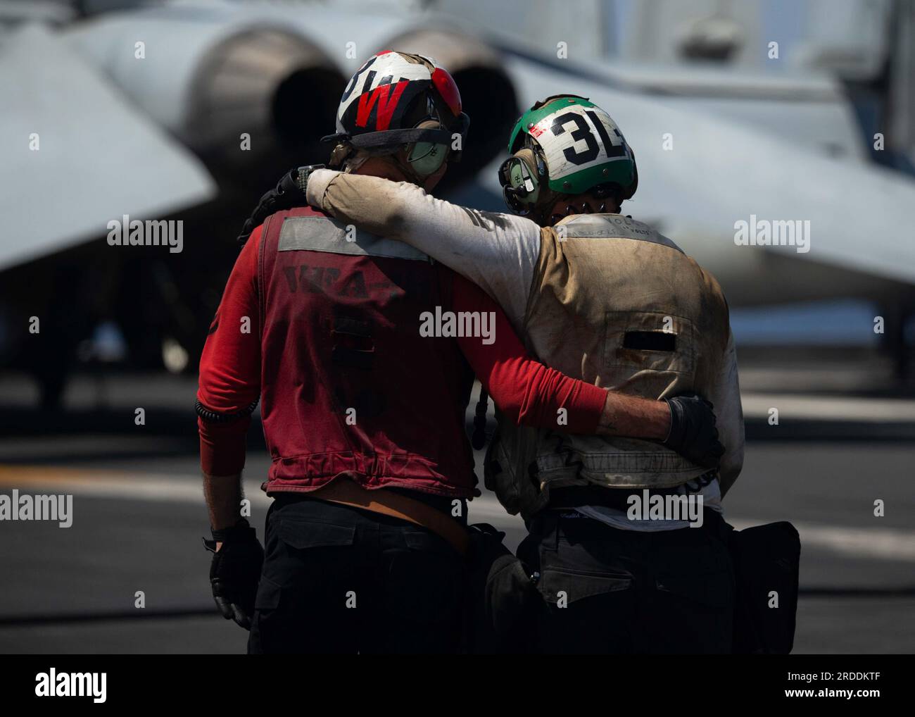Aviation Ordnanceman 2nd Class Robert Parsons, left, from Aurora ...