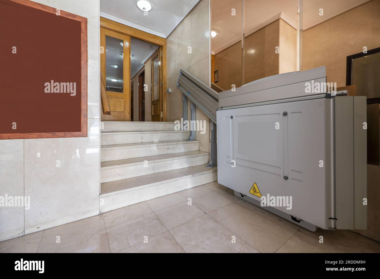 Help ramp for the disabled in the portal of a residential housing ...