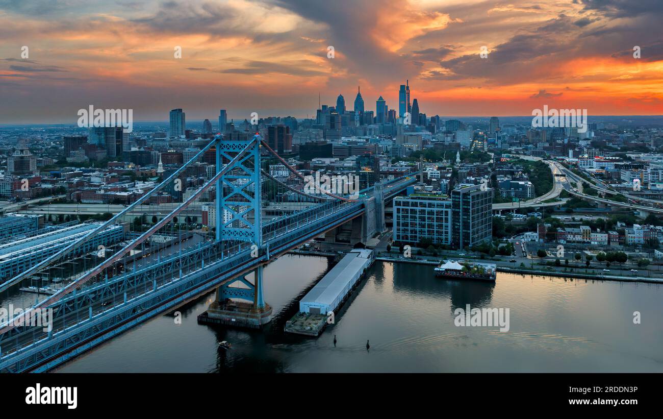 Philadelphia Skyline and Ben Franklin Bridge Stock Photo - Alamy