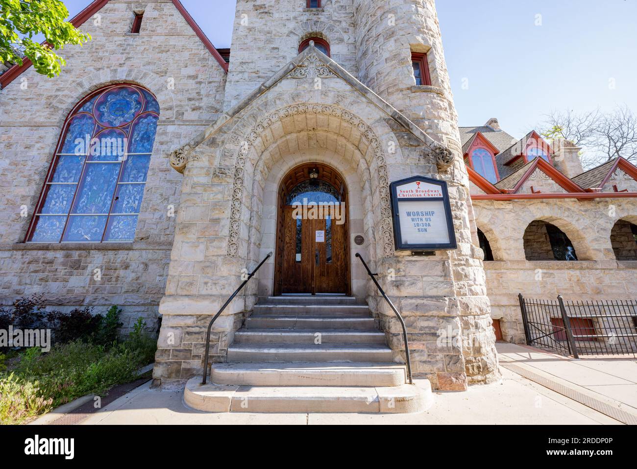 Colorado, MAY 28, 2023 - Sunny exterior view of the South Broadway ...