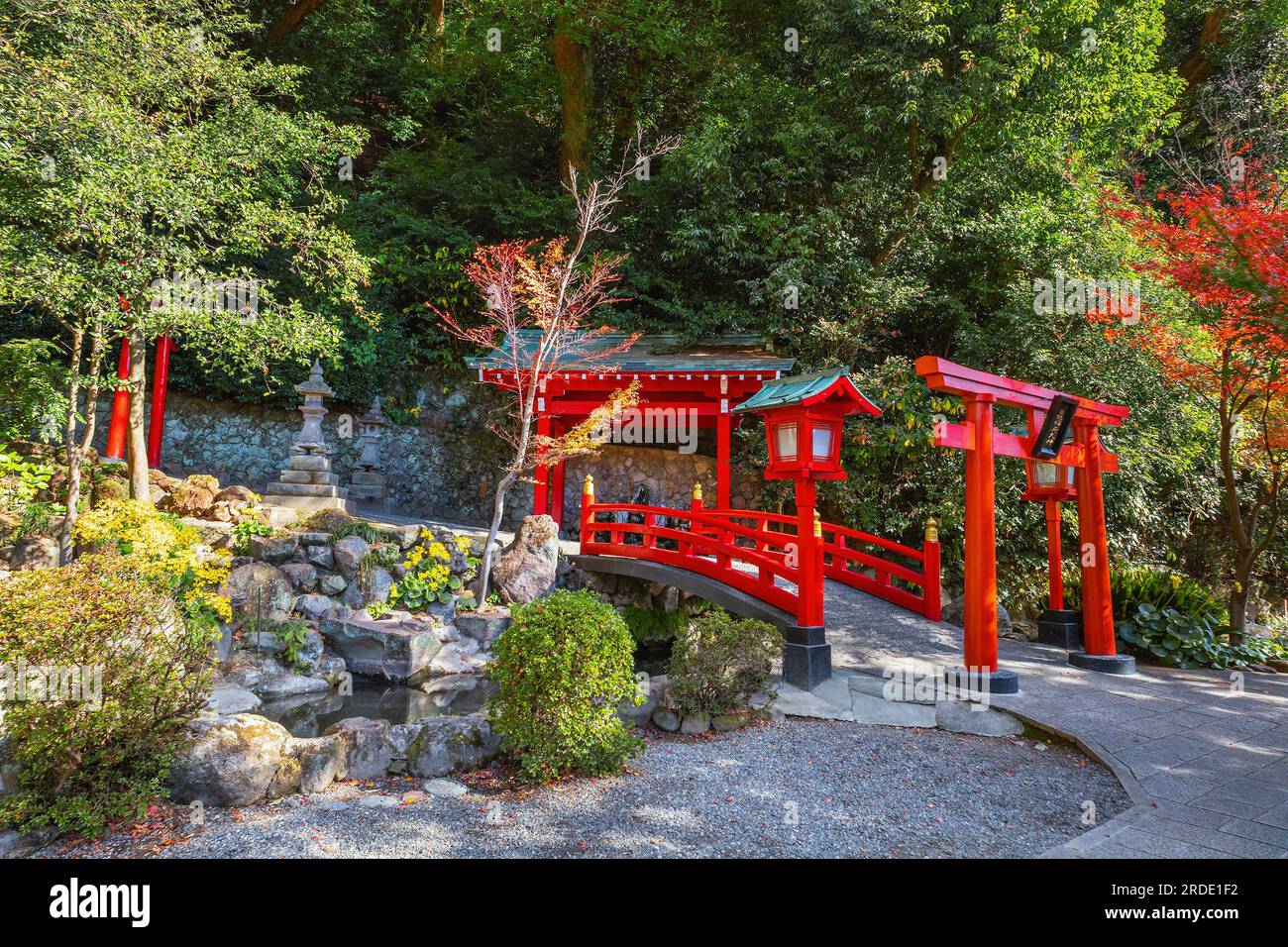 Beppu, Japan - Nov 25 2022: Hakuryu Inari Okami (White Dragon Inari ...