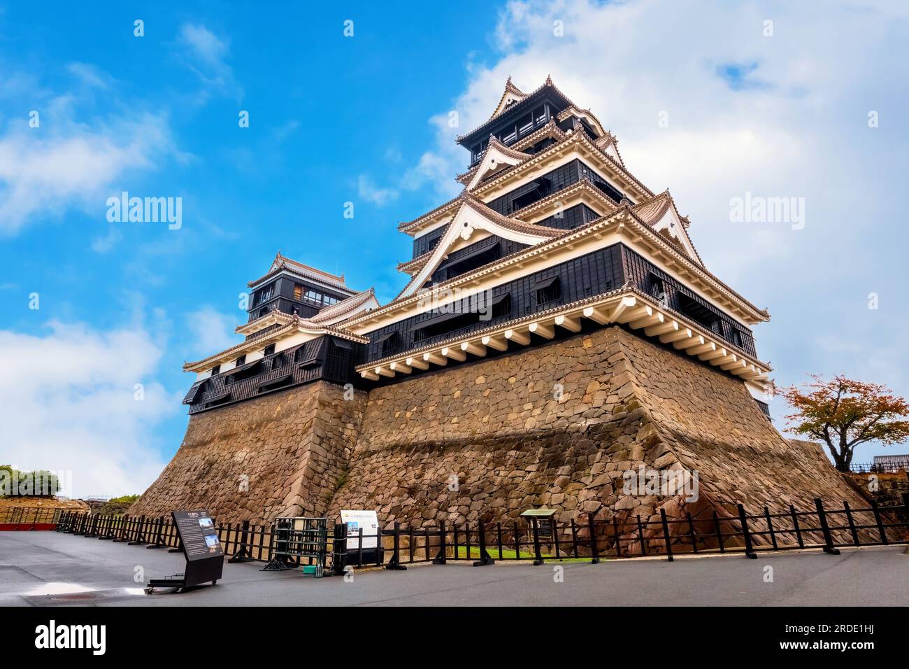 Kumamoto, Japan - Nov 23 2022: Kumamoto Castle's history dates to 1467 ...