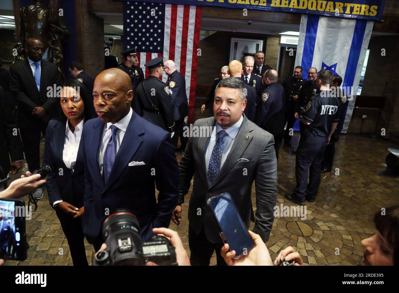 NEW YORK, NY, JULY 20: Israeli President Issac Herzog visits NYPD ...