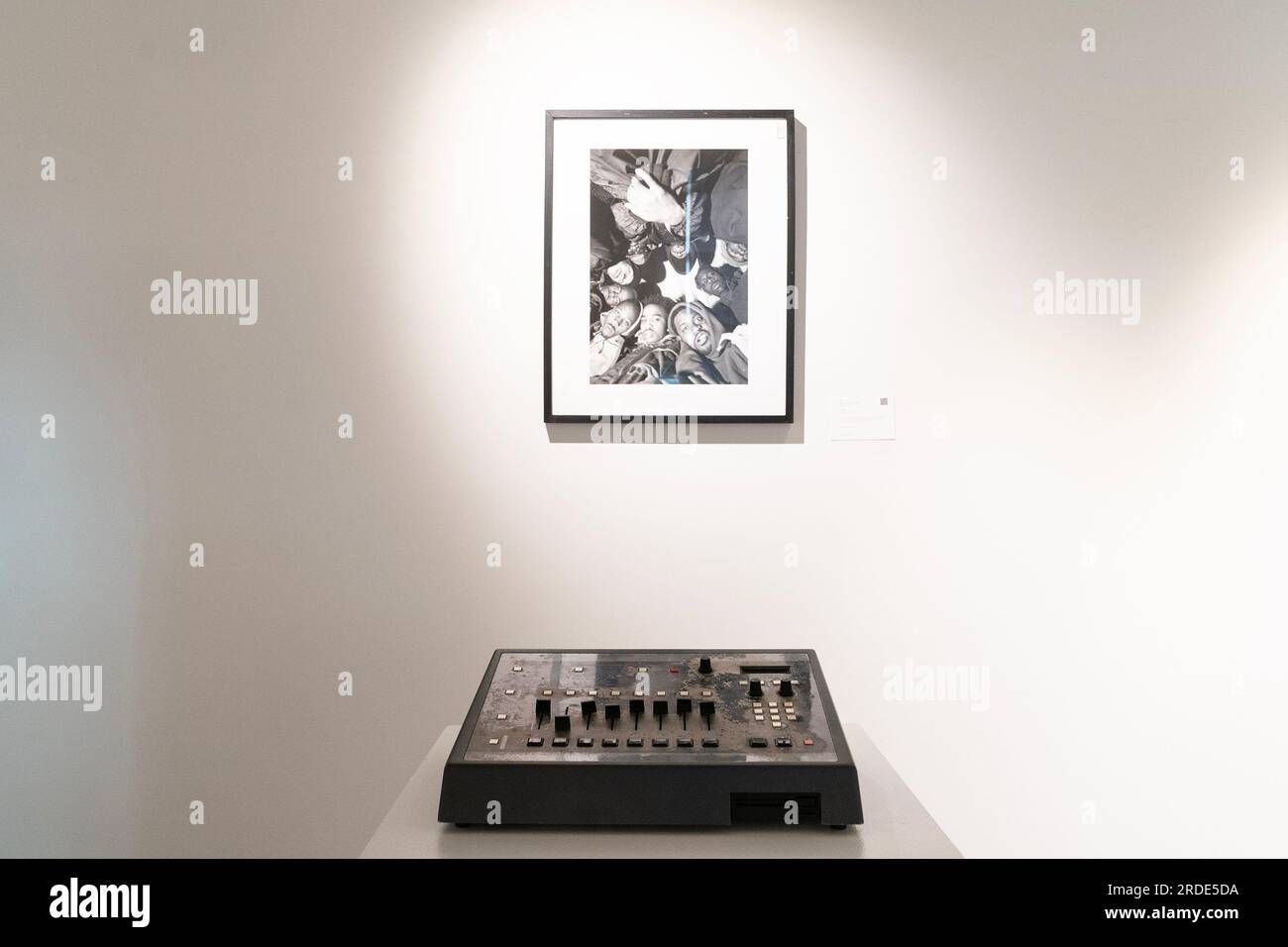 Curated auction hi-res stock photography and images - Alamy