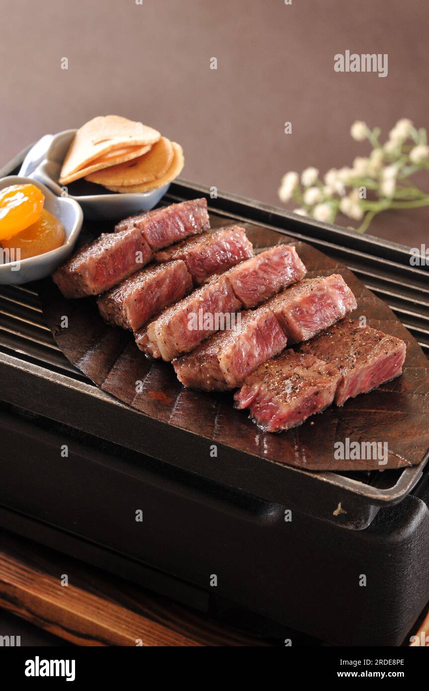 sizzle Grilled Beef Short Ribs teppanyaki, Japanese food Stock Photo ...