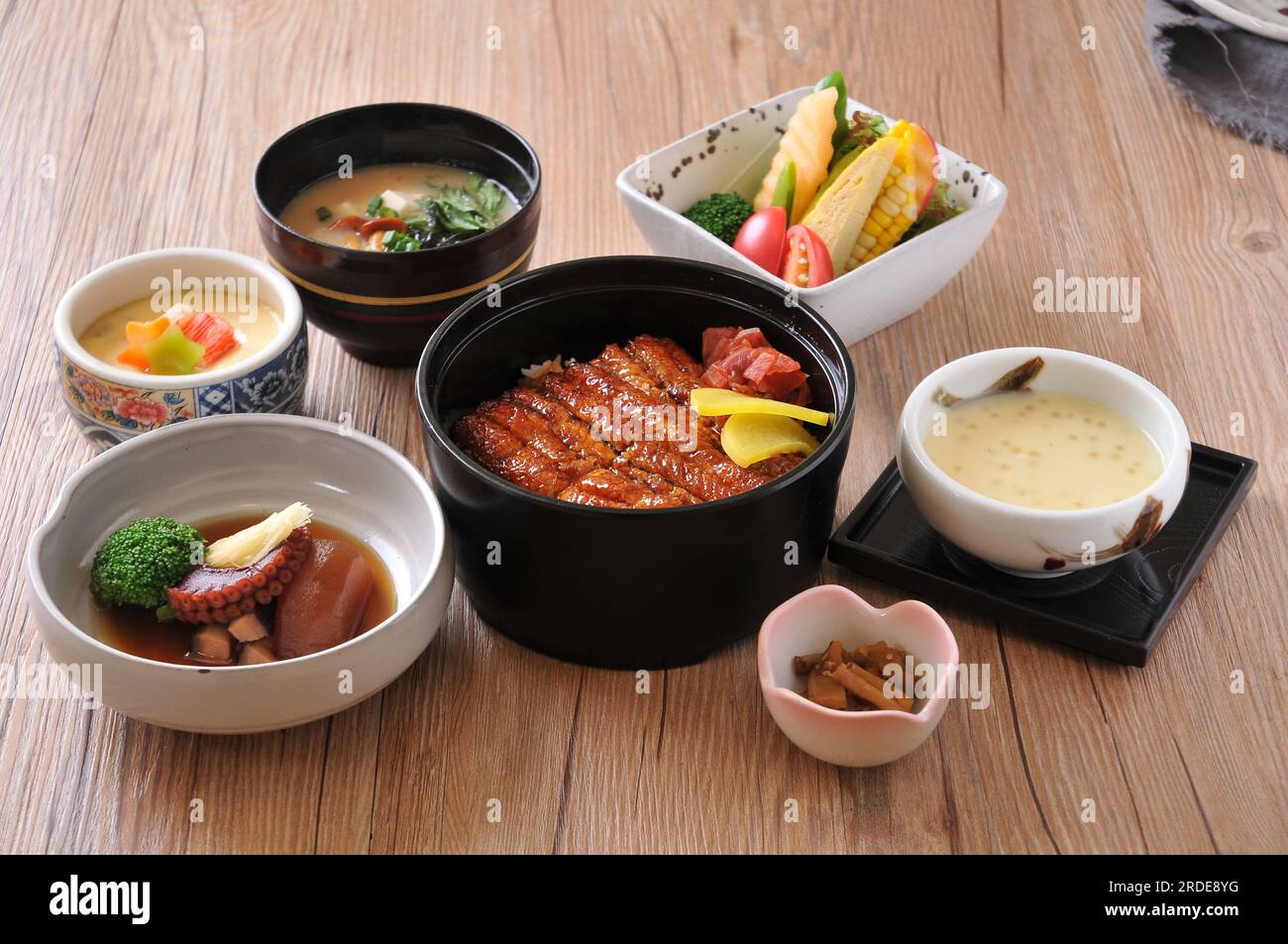 Teishoku meal hi-res stock photography and images - Alamy