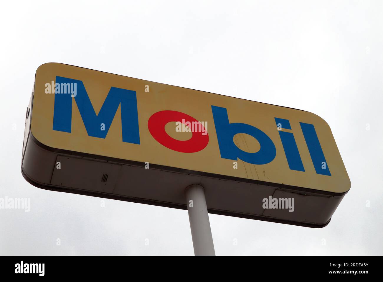 Mobil synergy gas hi-res stock photography and images - Alamy