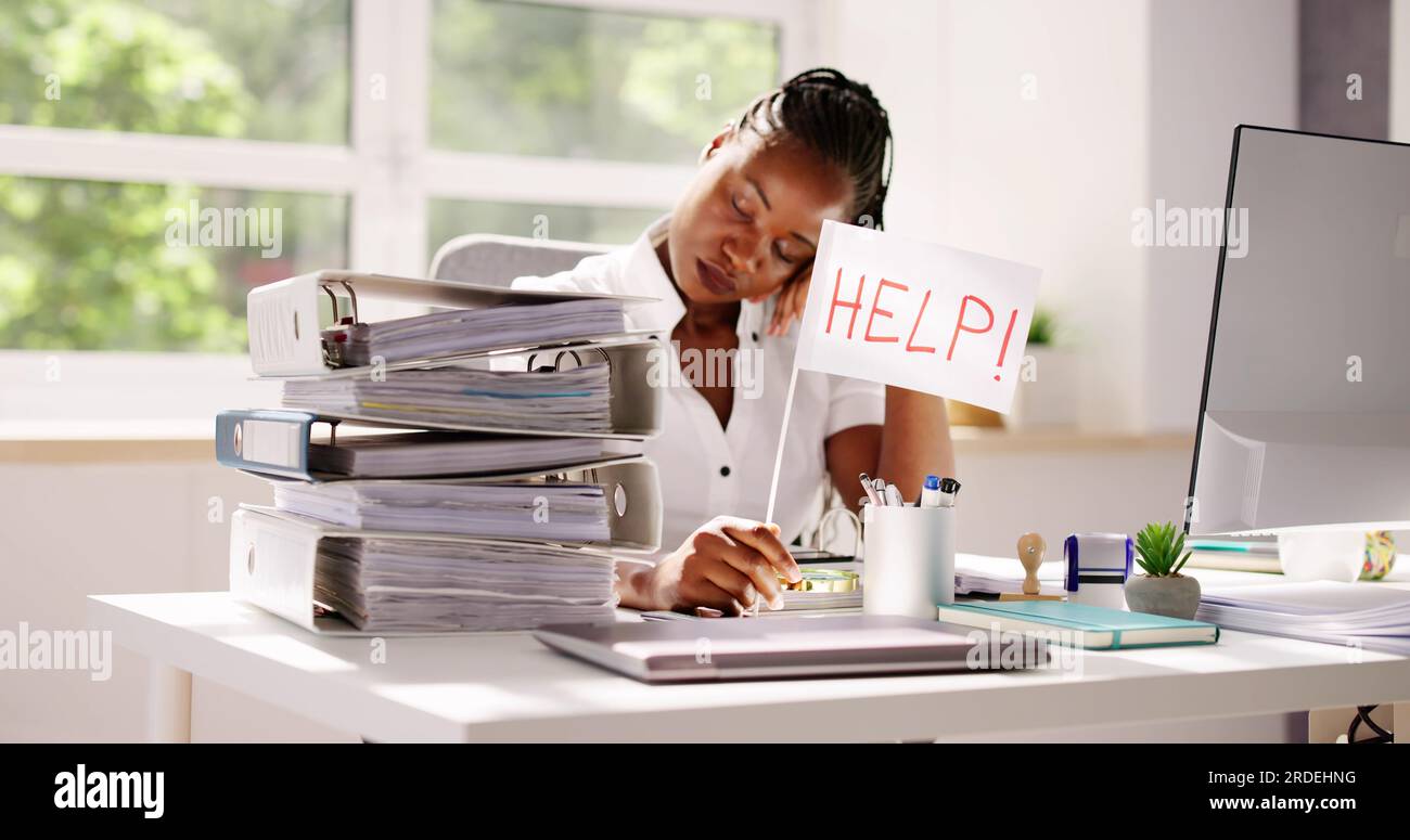 Sad men in office hi-res stock photography and images - Alamy