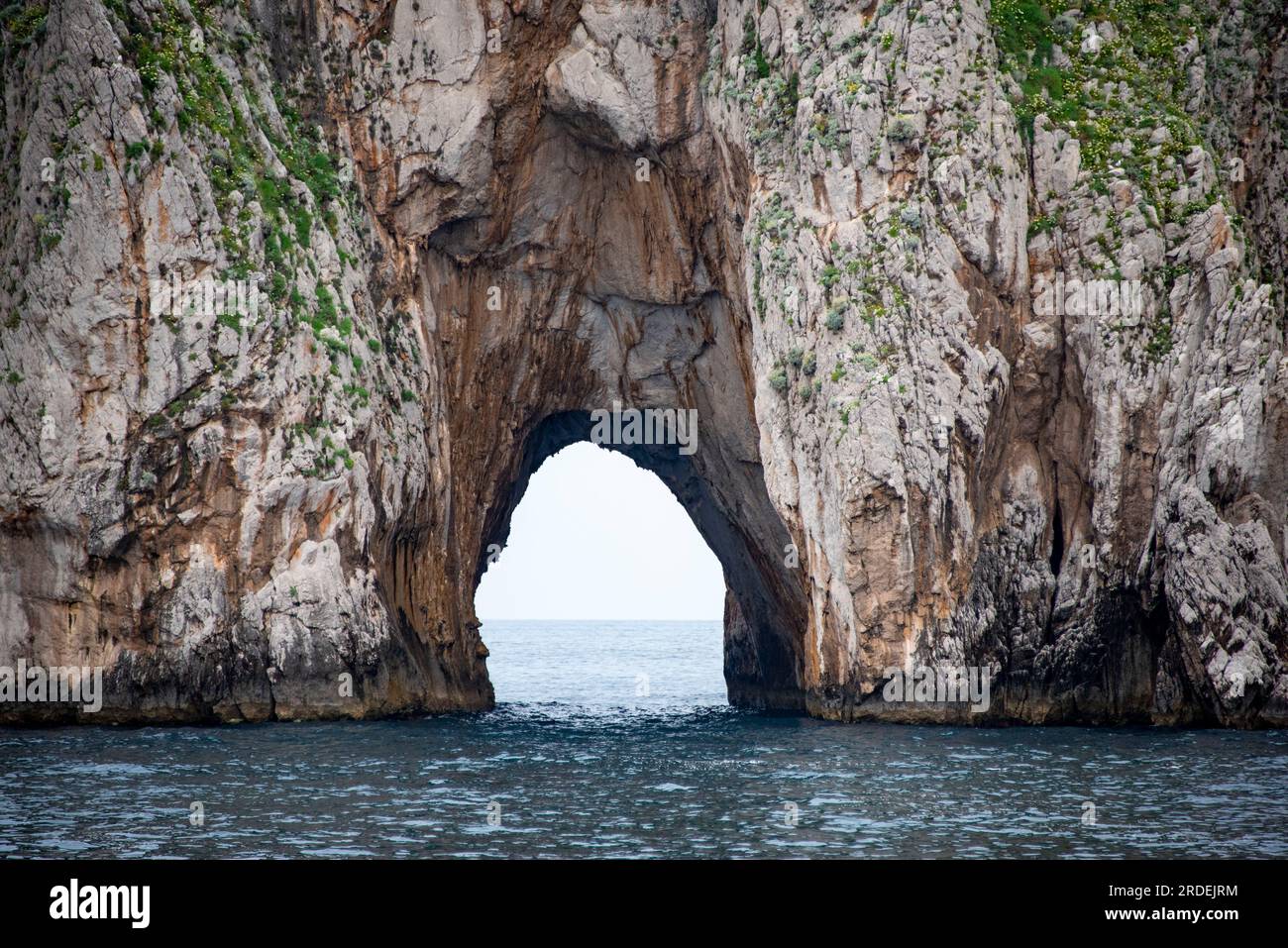 Capri arch hi-res stock photography and images - Alamy