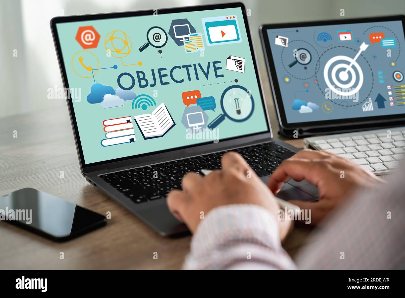 Businessman set up objectives and target goals for success plan ...