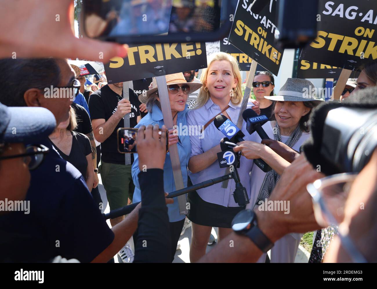 Hollywood, California, U.S.A. 20th July, 2023. Jane Fonda, Lily Tomlin ...