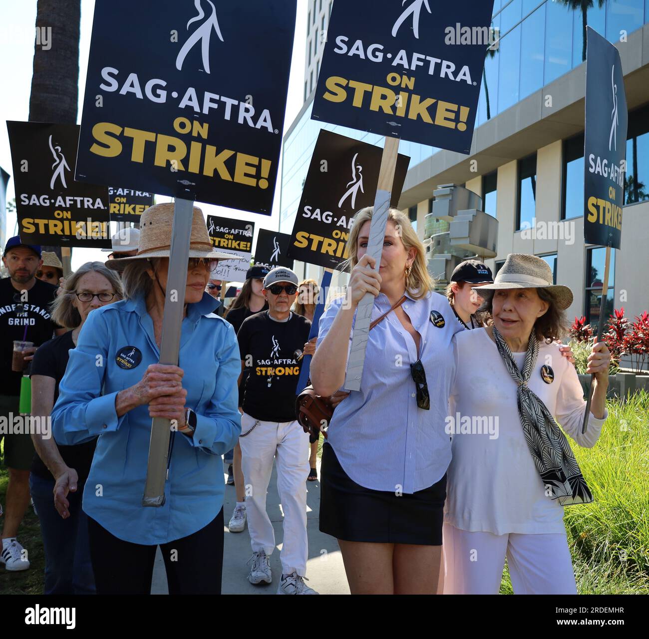 Lily of th hi-res stock photography and images - Alamy