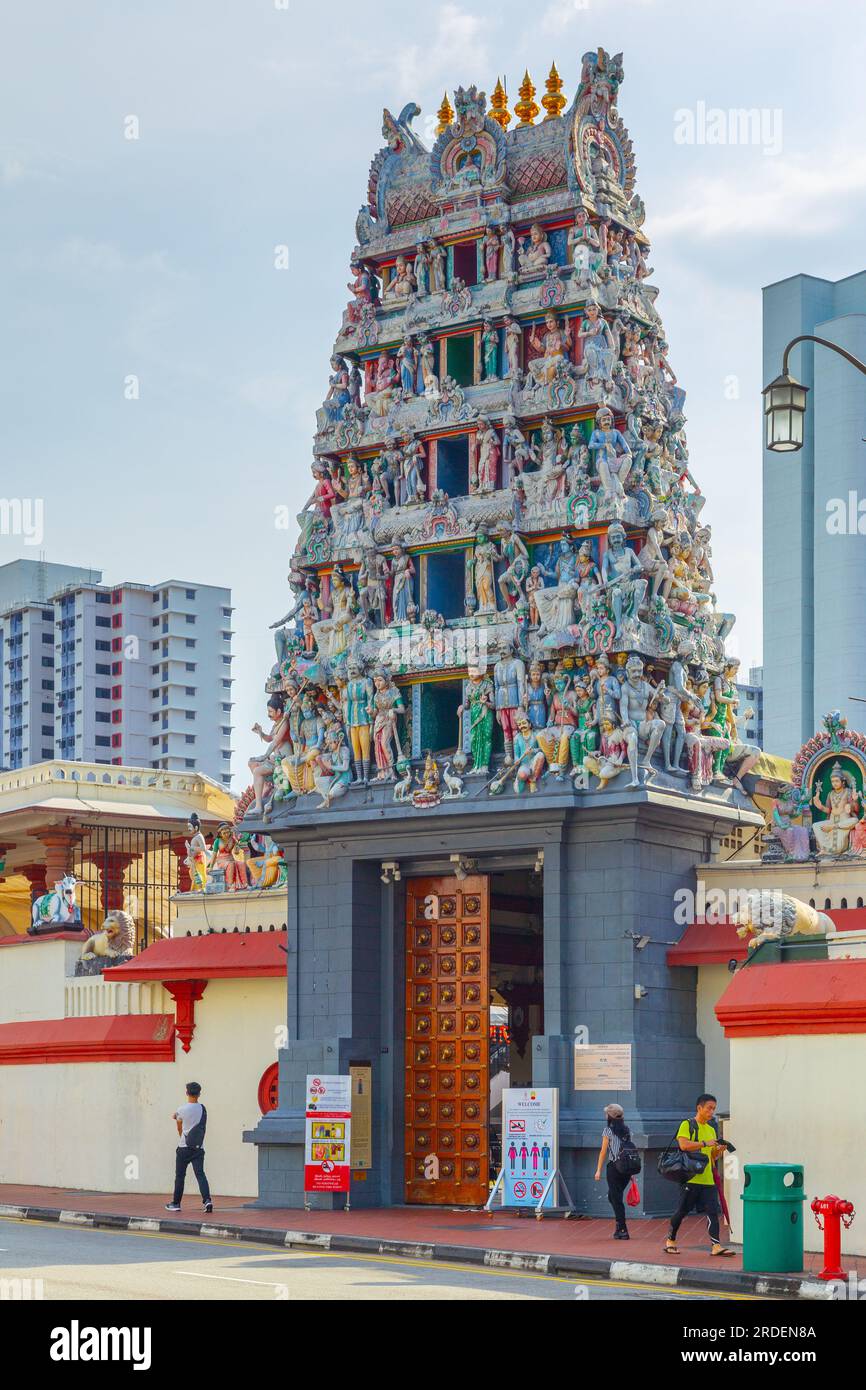 The Sri Mariamman Temple is Singapore's oldest Hindu temple. It is an ...