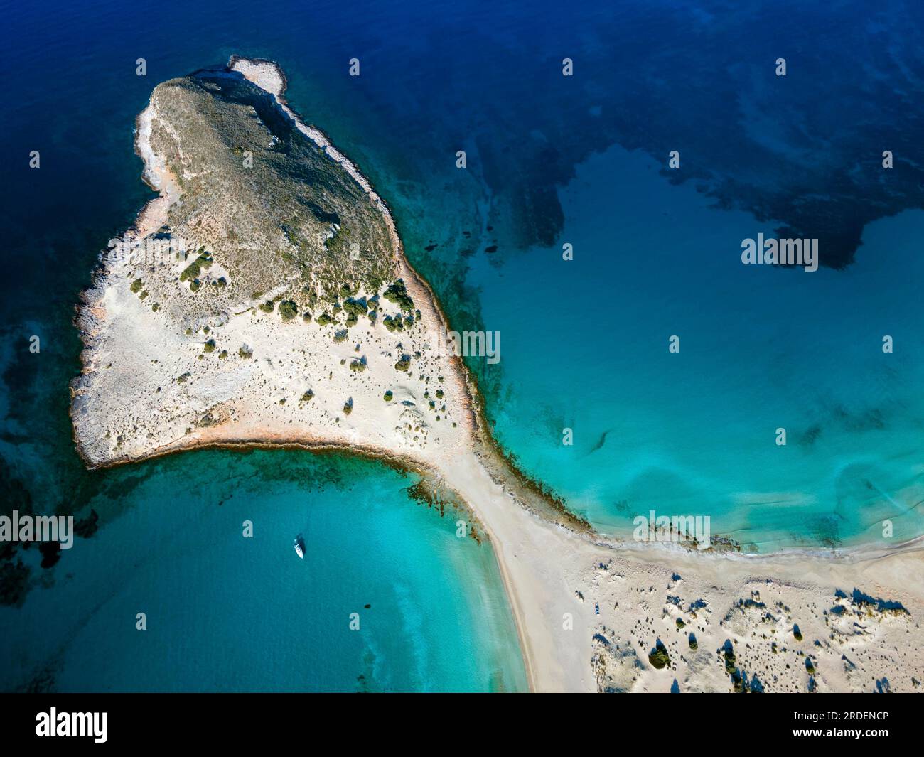 Drone shot, double bay of Simos beach, Sarakiniko beach, Elafonisos ...