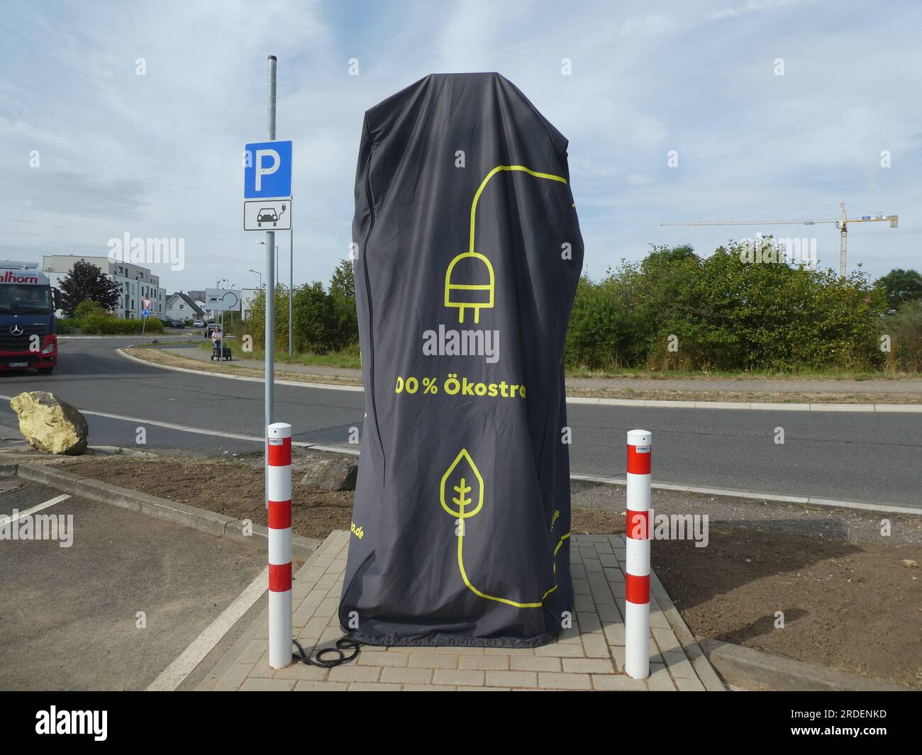 Weilerswist, Germany. 18th July, 2023. Here, new charging columns for ...