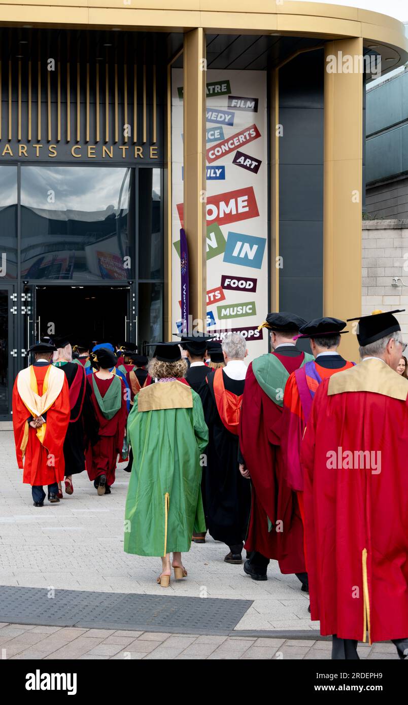 Warwick university graduation day hi-res stock photography and images ...