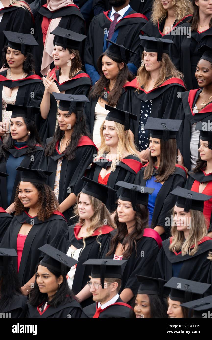 Warwick university graduation hi-res stock photography and images - Alamy