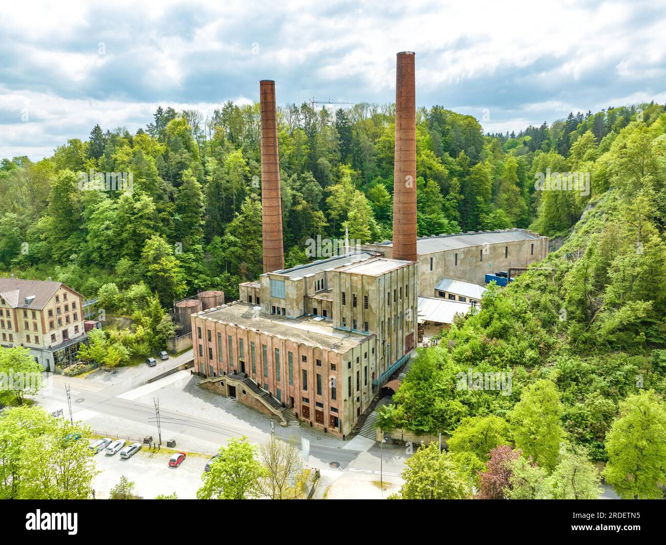 Lost Places Eventlocation Altes Kraftwerk im gruenen Wald, Rottweil ...