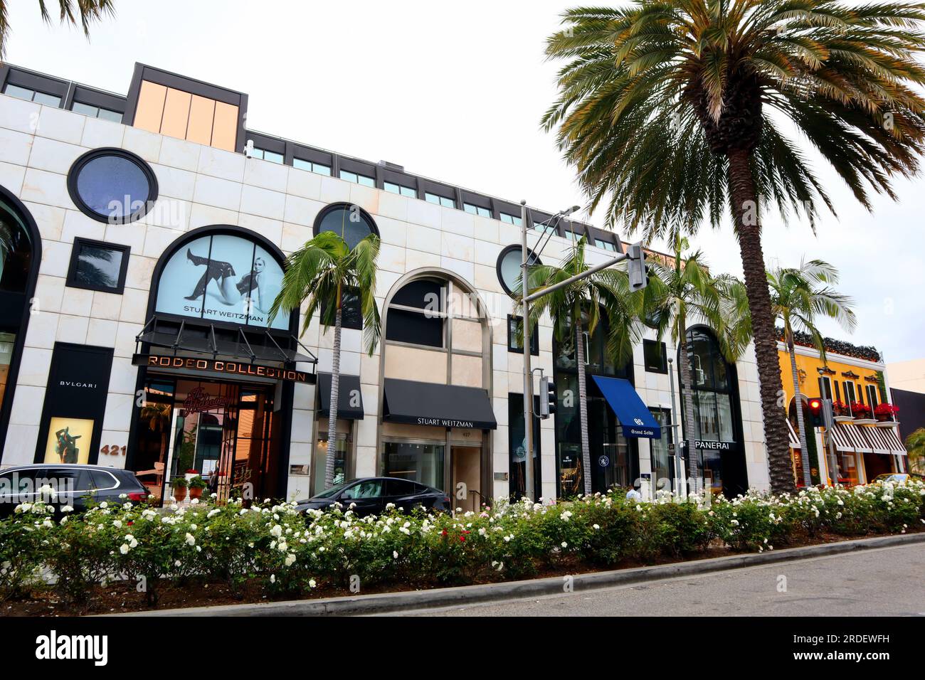 Beverly Hills, California: Rodeo Drive, one of the most fashionable ...