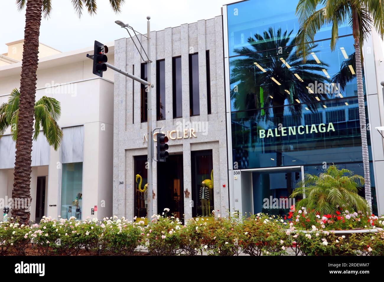 Beverly Hills, California: Rodeo Drive, one of the most fashionable ...