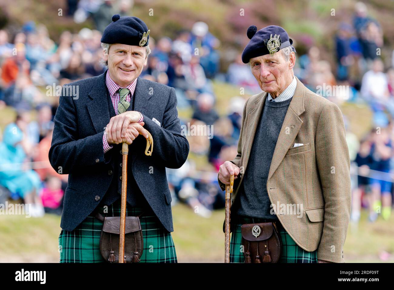 Hereditary chieftain the hon sire lachlan maclean hi-res stock ...