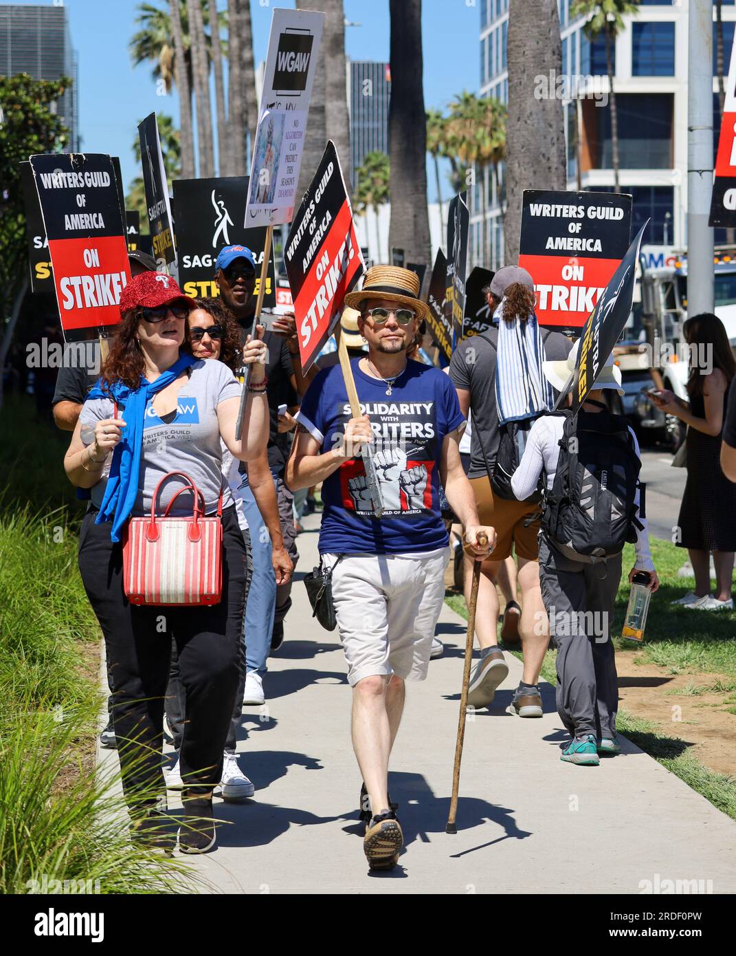 Actors against artificial intelligence hi-res stock photography and ...