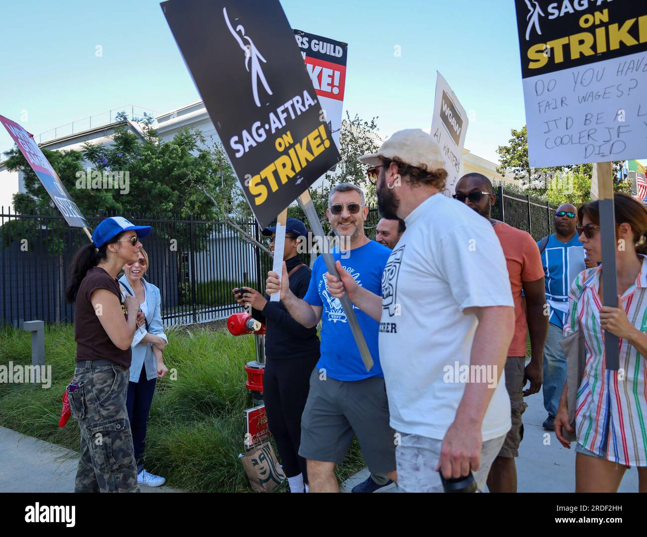 July 20 sag aftra picket hi-res stock photography and images - Alamy