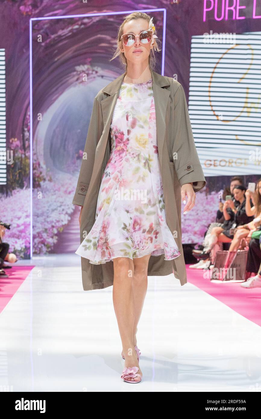 Spring summer 2023 collection hi-res stock photography and images - Alamy