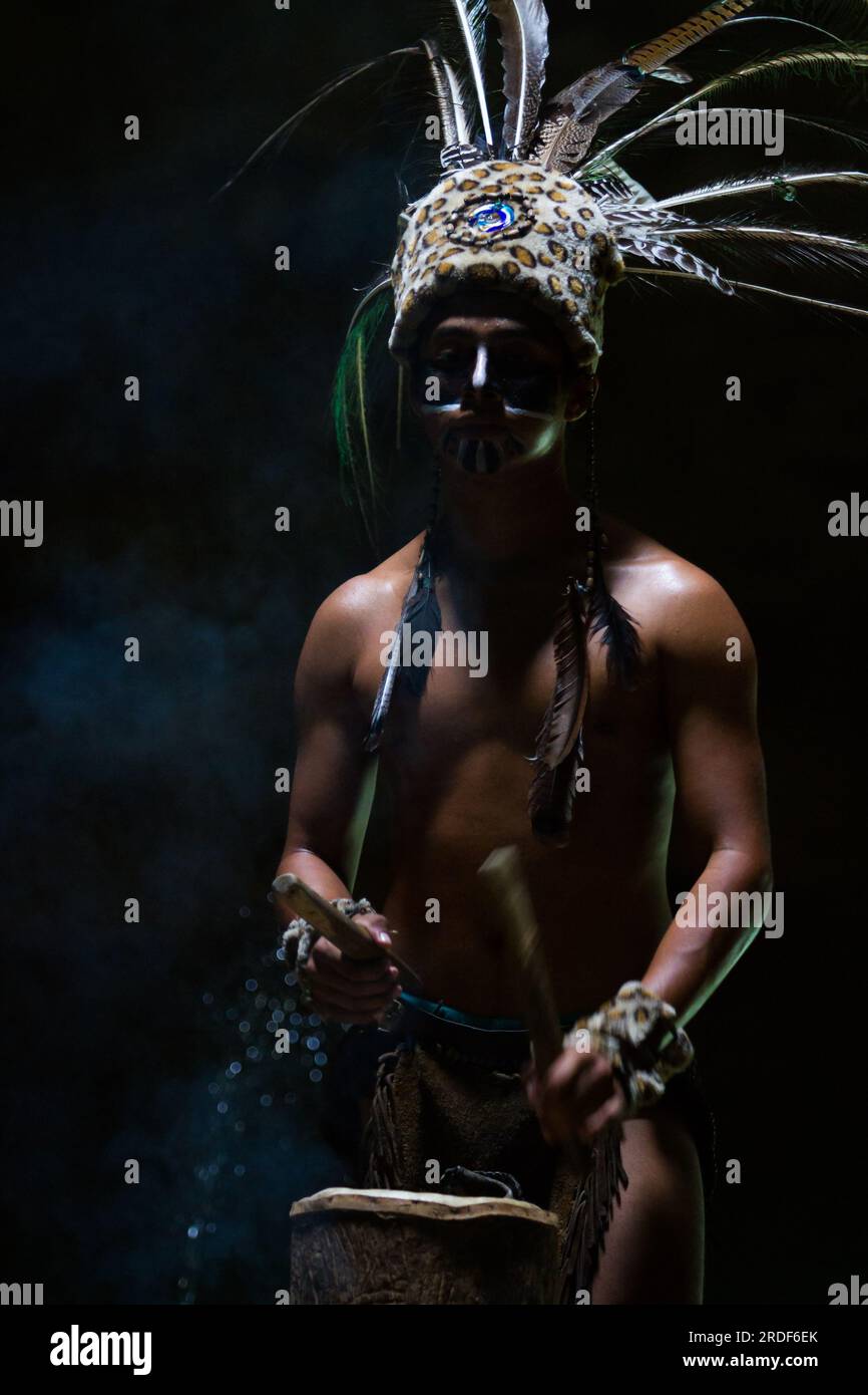 Mayan dressing hi-res stock photography and images - Alamy