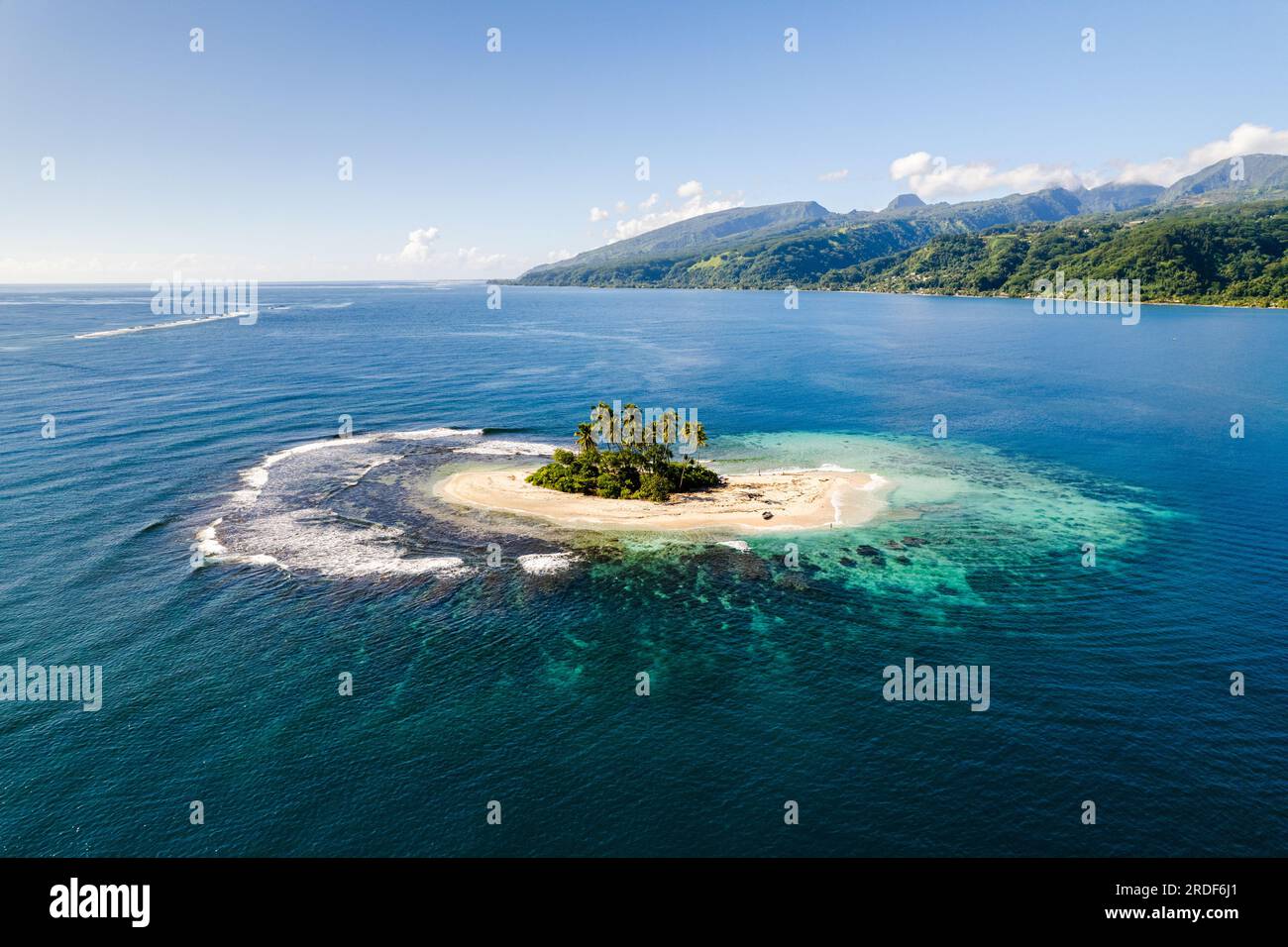 Aerial view of isolated island in remote french polynesia Stock Photo ...