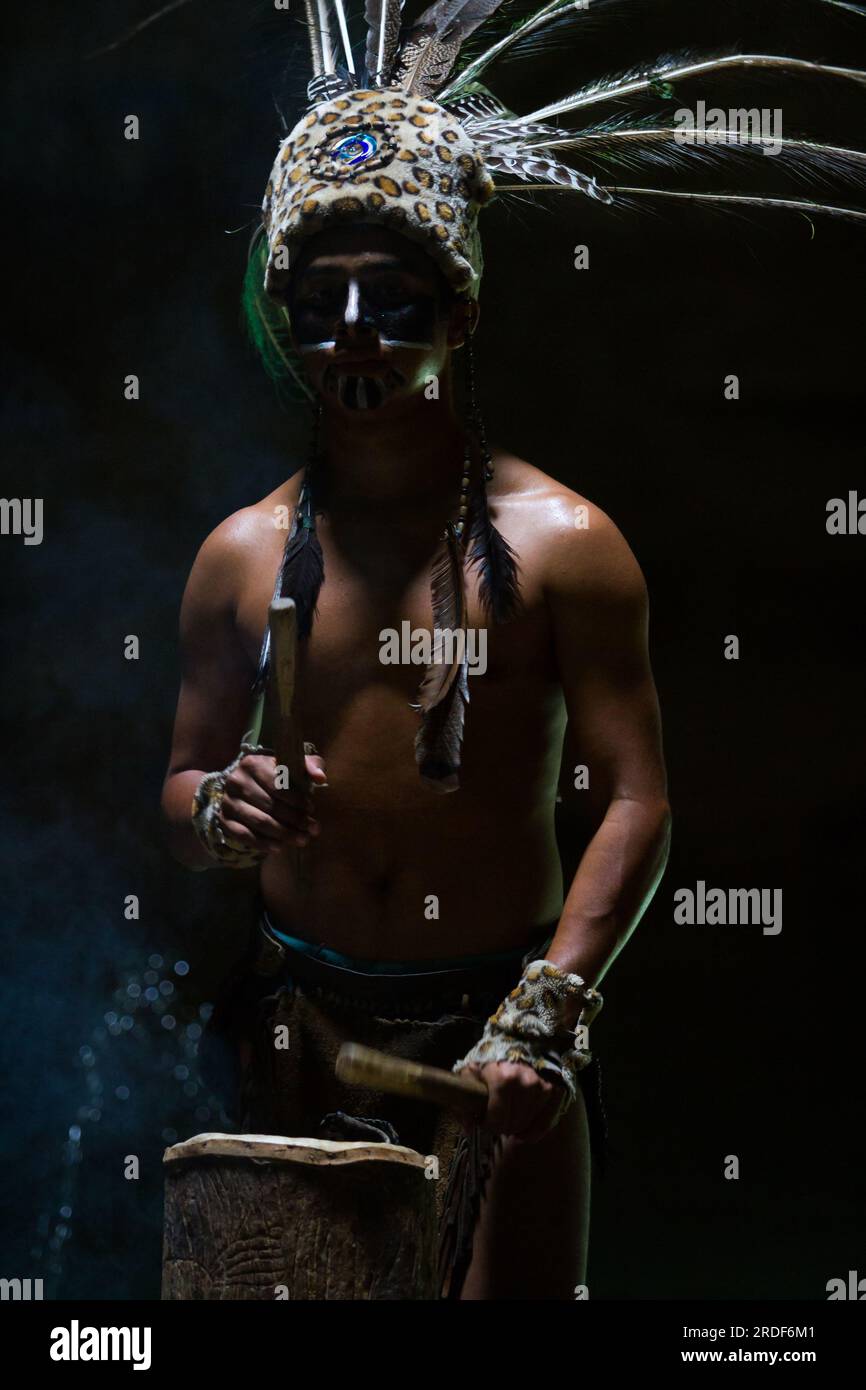 Yucatn maya culture hi-res stock photography and images - Alamy